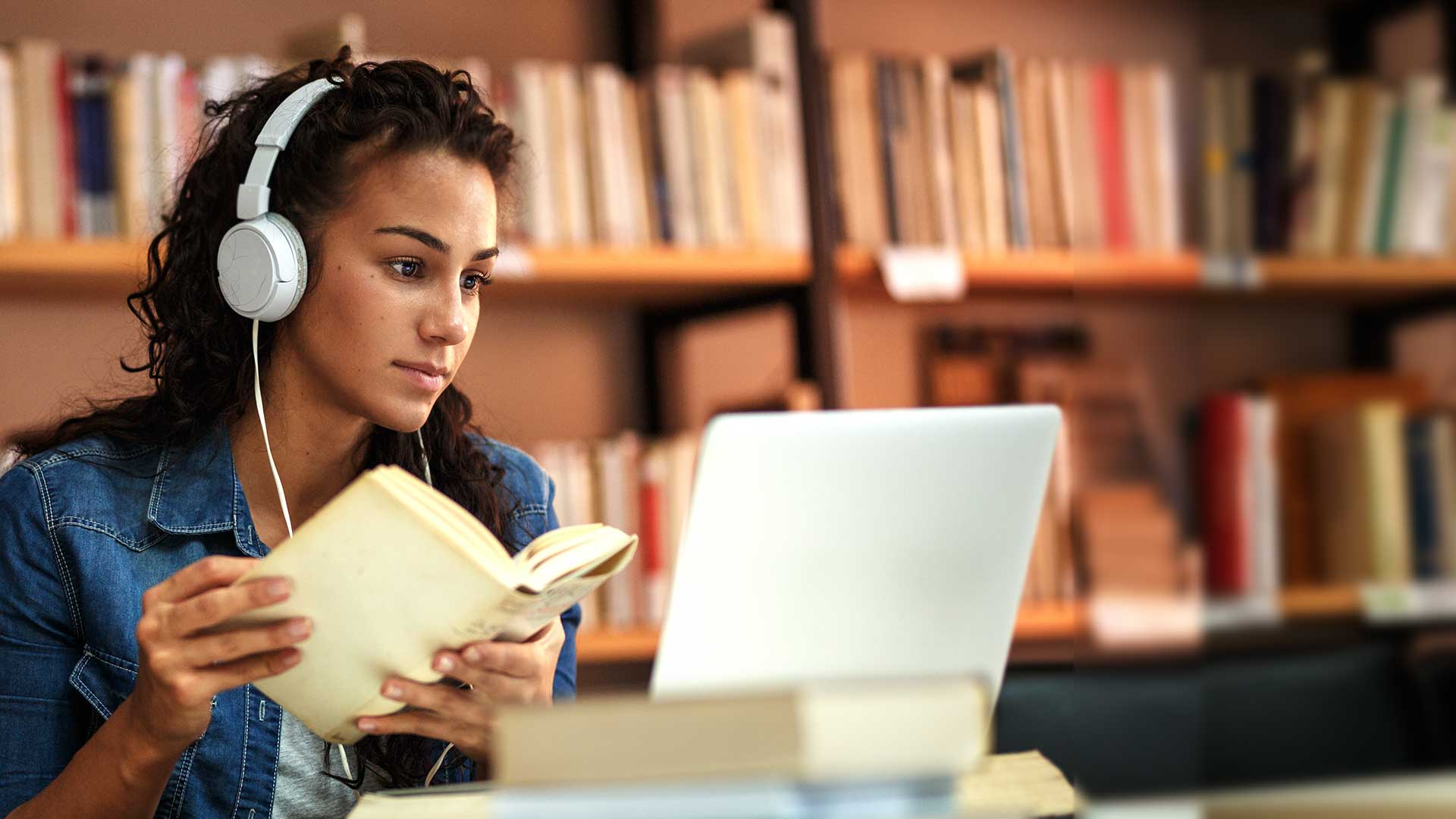 Study For Internationally Recognised Degrees Unicaf study-for-internationally-recognised-degrees-unicaf