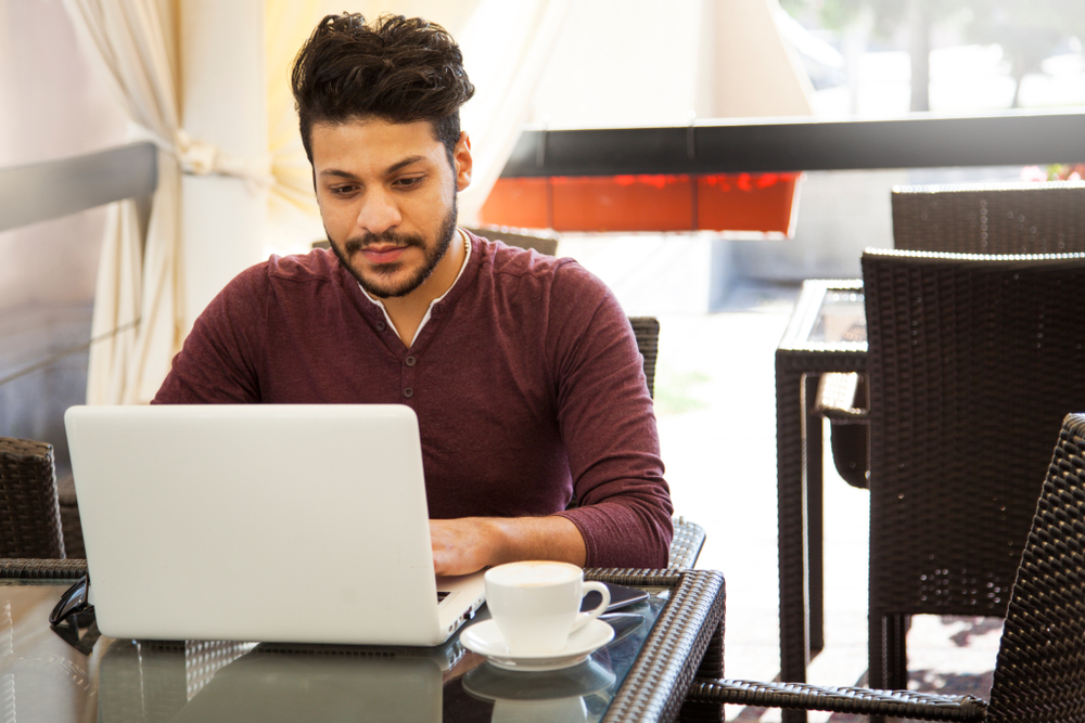 How to Write a CV: 6 Important Steps for Fresh Graduates